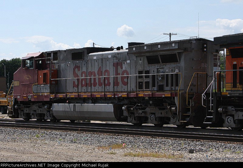 BNSF 628